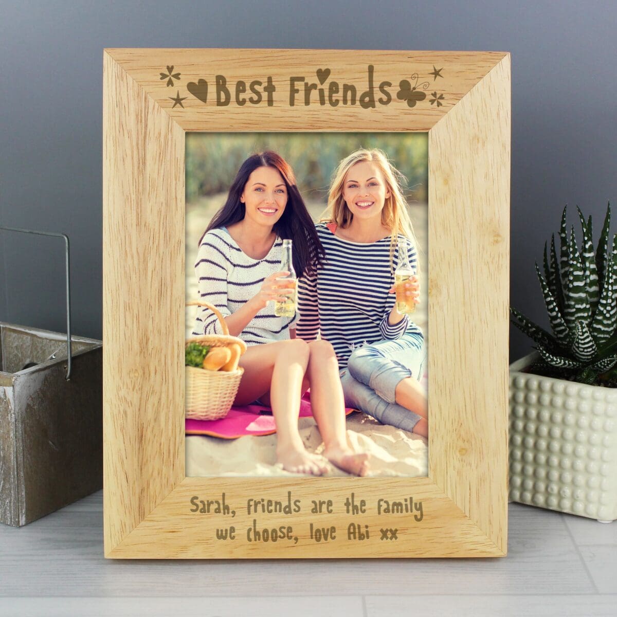 Personalised Best Friends 5x7 Wooden Photo Frame - ForYou.ie